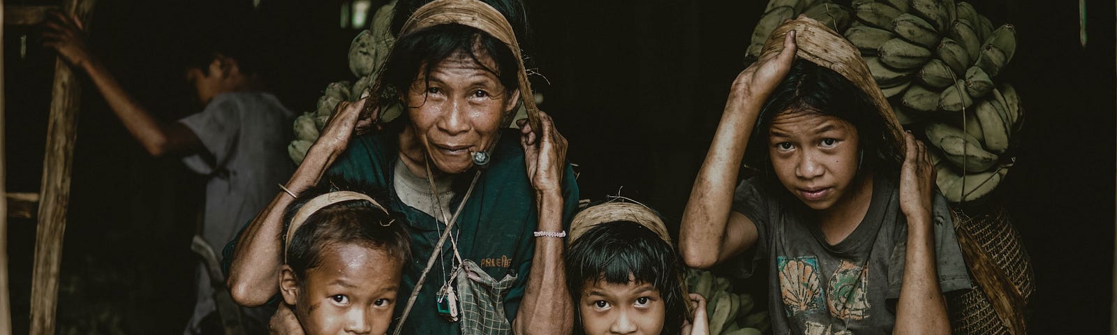 Limang Daan – Pluma Manila – Medium
