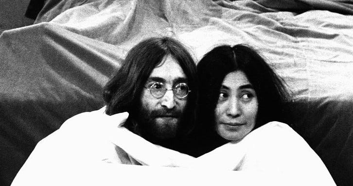 John and Yoko’s Bizarre ‘Bagism’ Briefing – Cuepoint – Medium