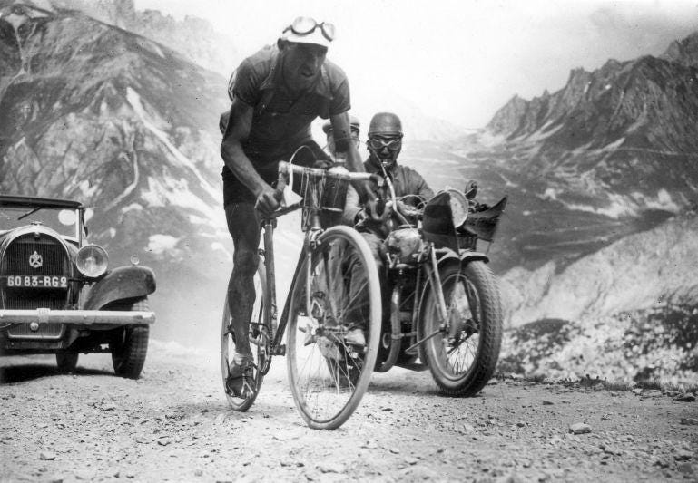 cyclocult: cycling culture - Medium