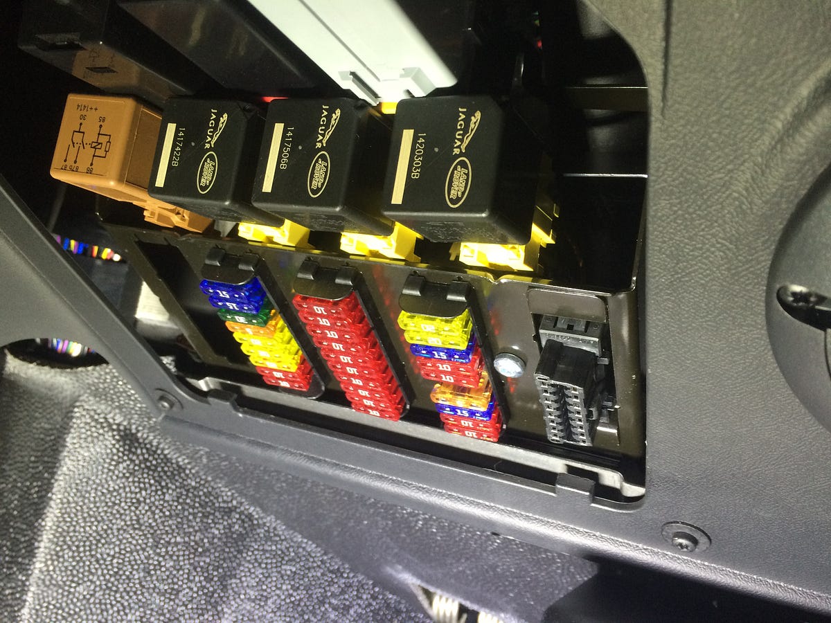 Usando el protocolo OBD para leer datos del funcionamiento del motor de ...