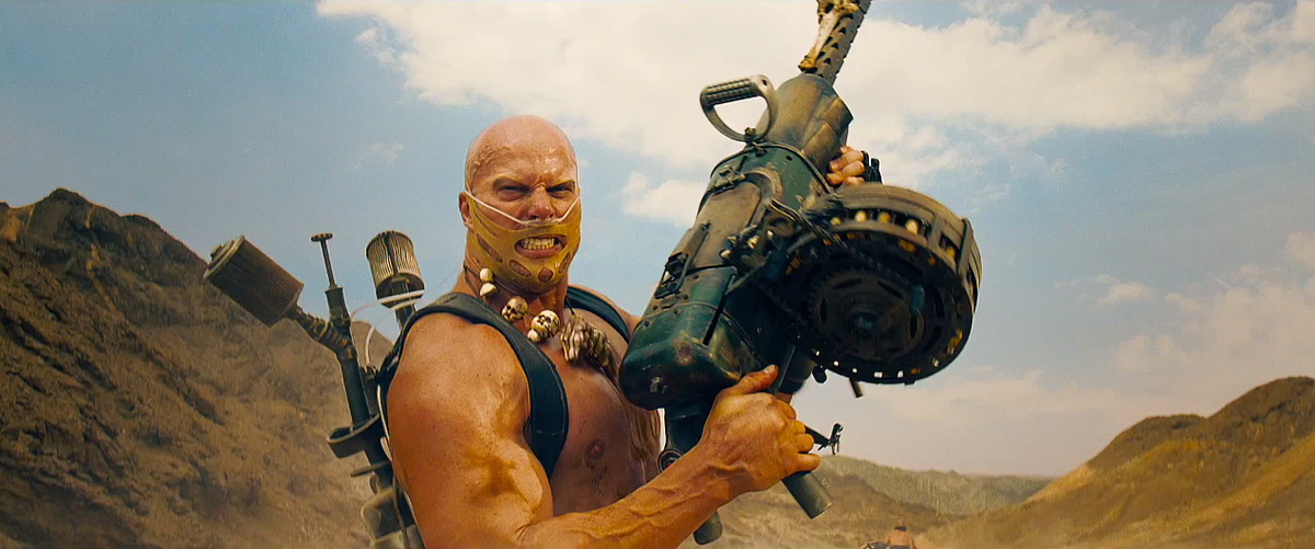 Mad Max, silhouette and clear staging – David Alonso – Medium