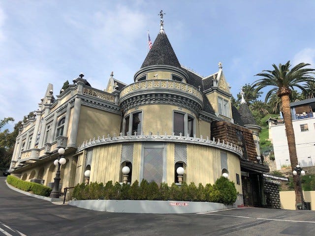 Magic Tour – Medium