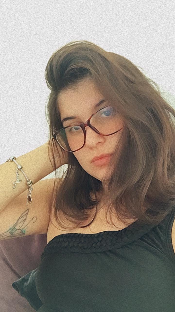 Ellen Patricia – Medium
