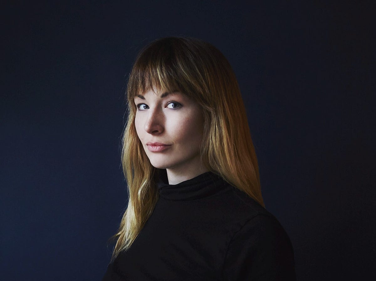 Helena Price – Medium