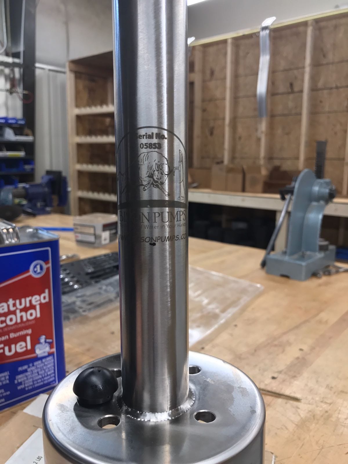 Hand Polishing A Play Ground Bison Pump – Bison Pumps – Medium