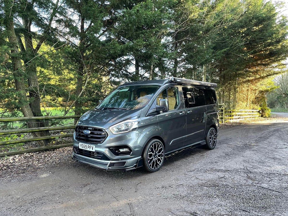 Grey Transit Adventures - Medium