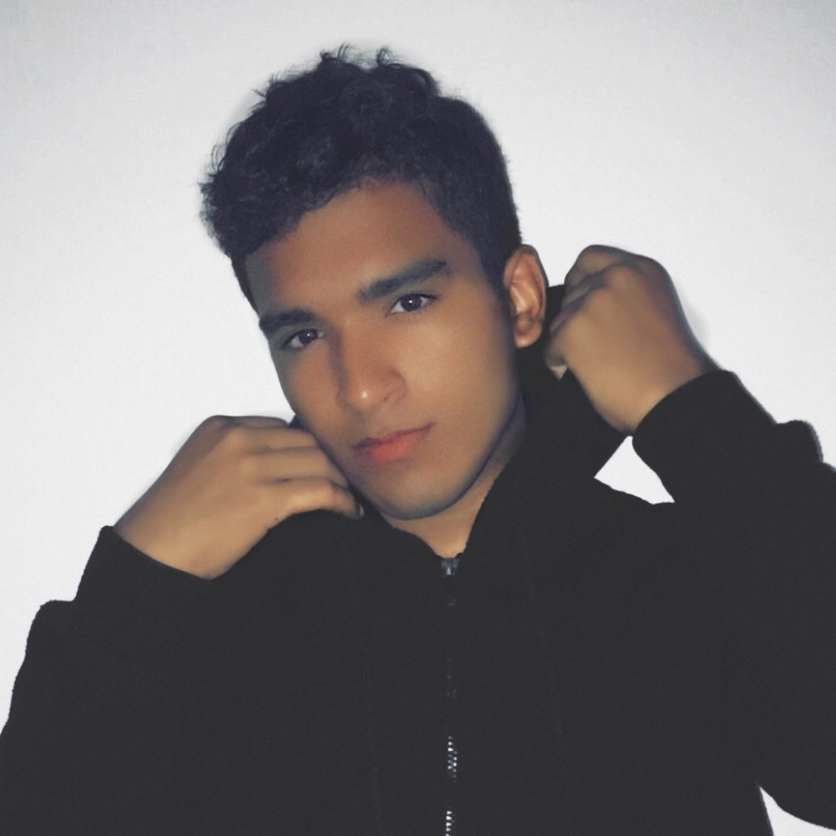 Jeick Abrego – Medium