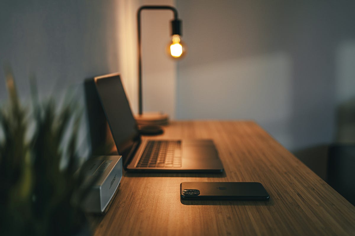 open-desk - Medium