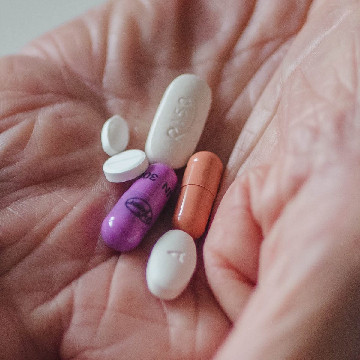 Safeguarding Drug Therapy for Elderly Patients - Medium Safeguarding Drug Therapy for Elderly Patients - Medium