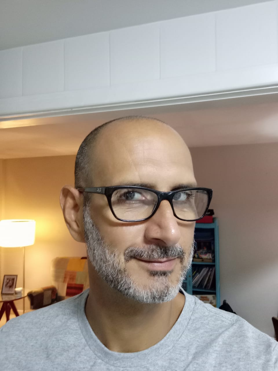 Marco Pantoja - Medium