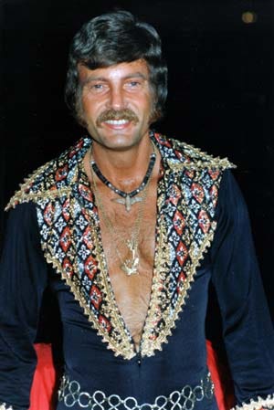 Elvis confidant Donnie Sumner salutes Voice compadre Sherrill Nielsen