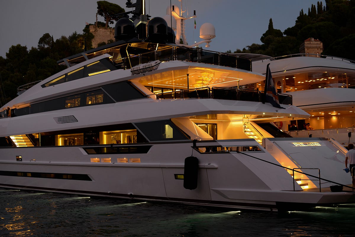 The Lifestyles of Russia’s Rich and Famous - Medium