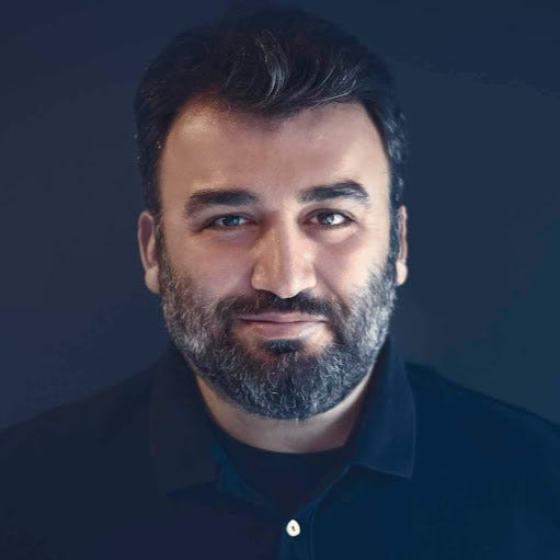 Kadir Bayar - Medium