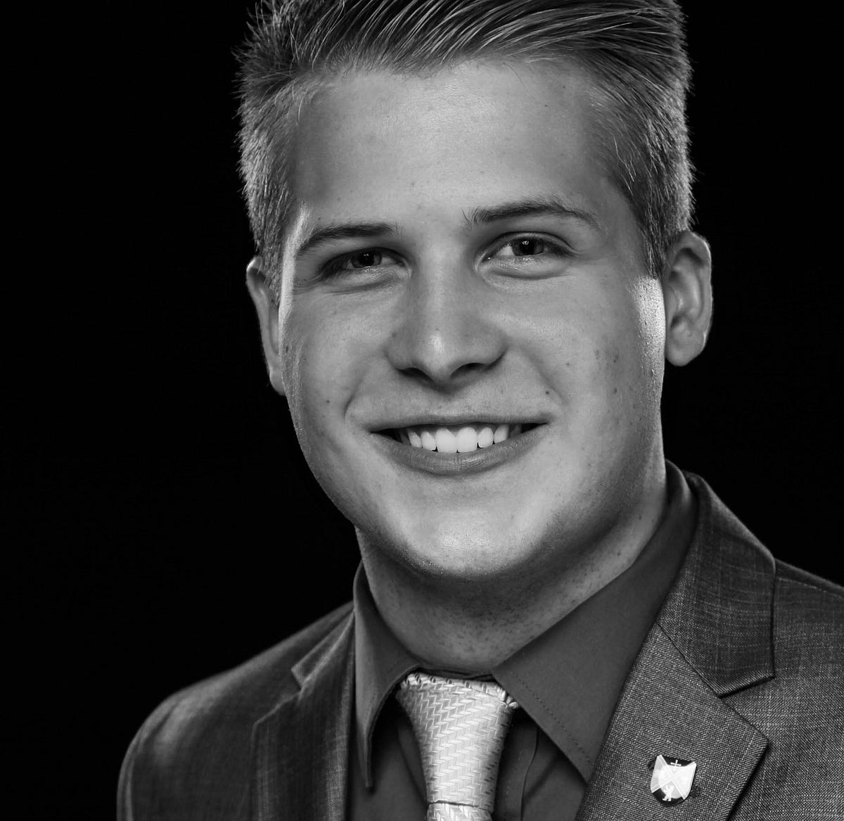 Ethan Hansen - Medium