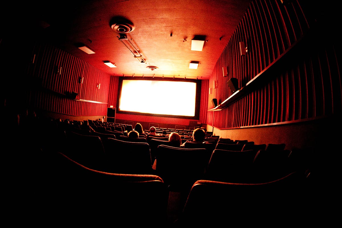 Cinema Por Escrito - Medium