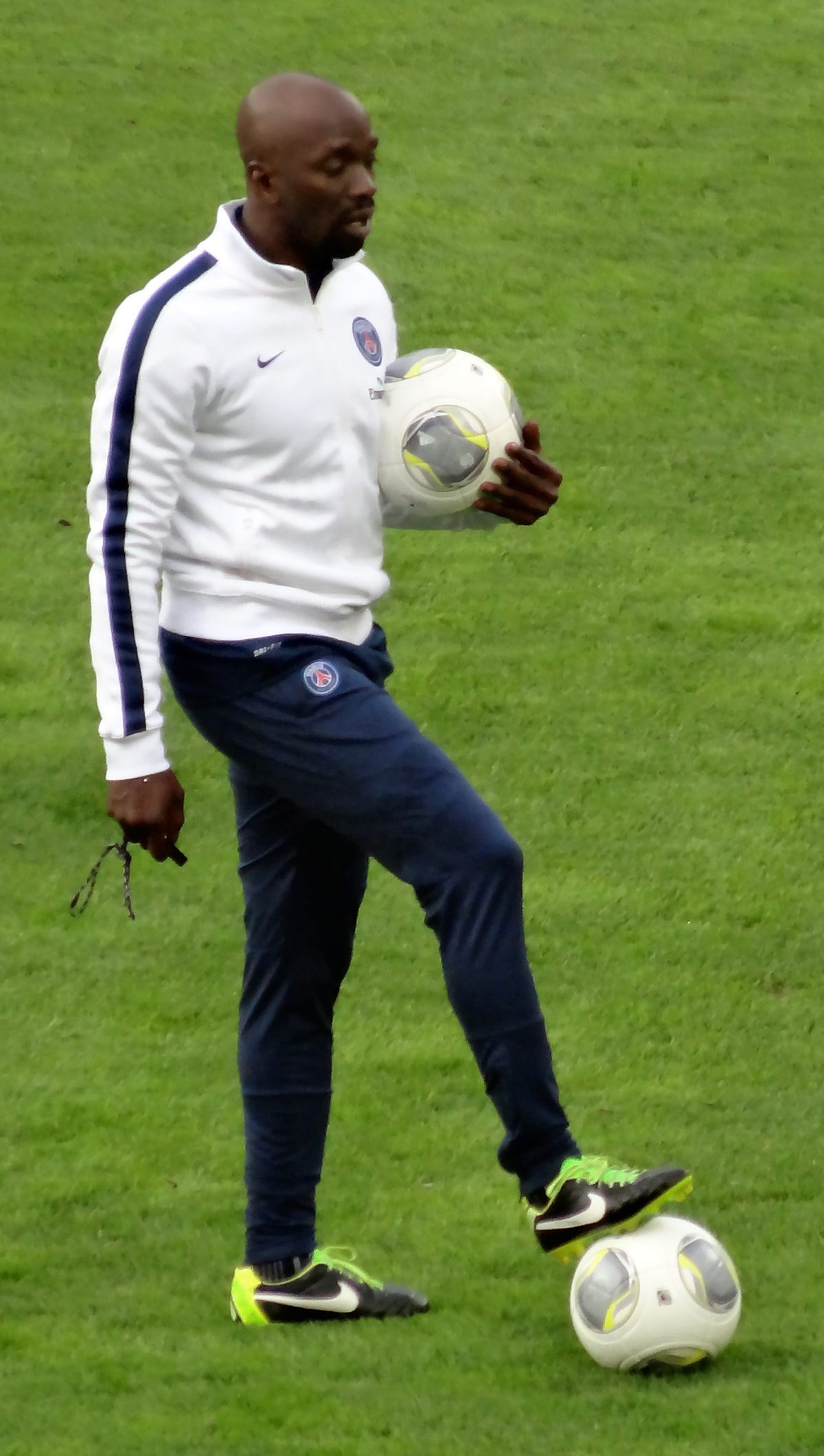 The Importance of the “Makelele Role” – Andrew Nghayoui – Medium