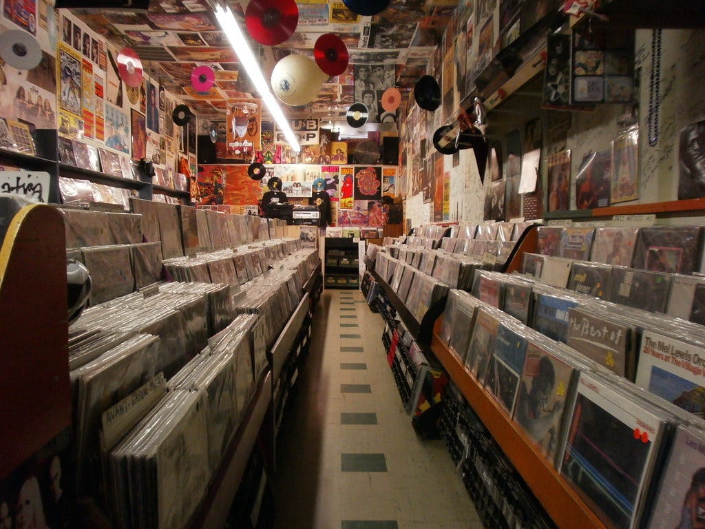 Virtual Crate Digger - Medium