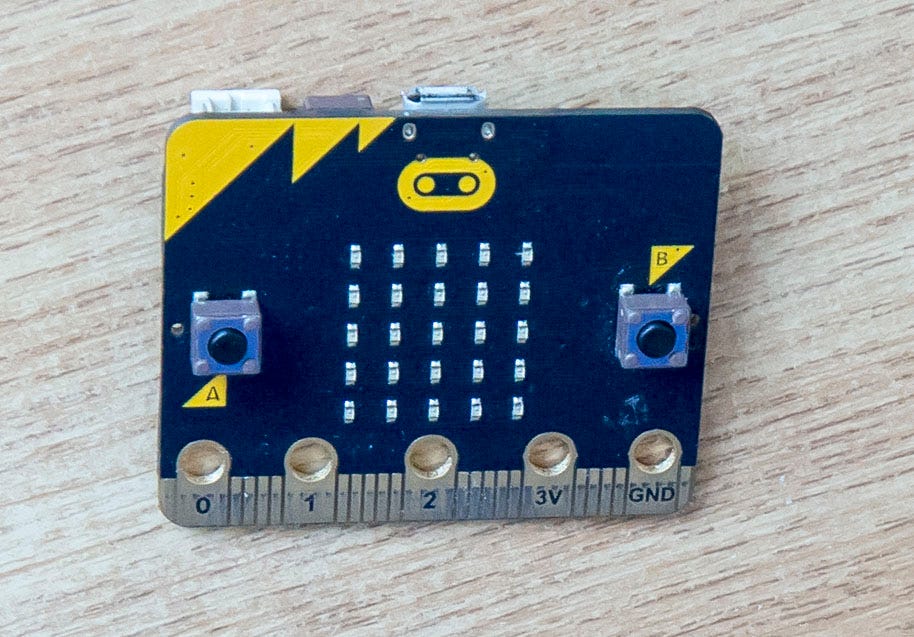 The First Video Game on the BBC Micro:bit [probably]