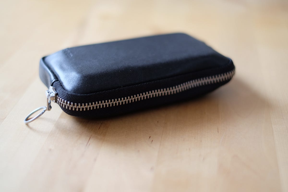 First Review: Rapha Lightweight Essentials Case – Good Stuff – Medium