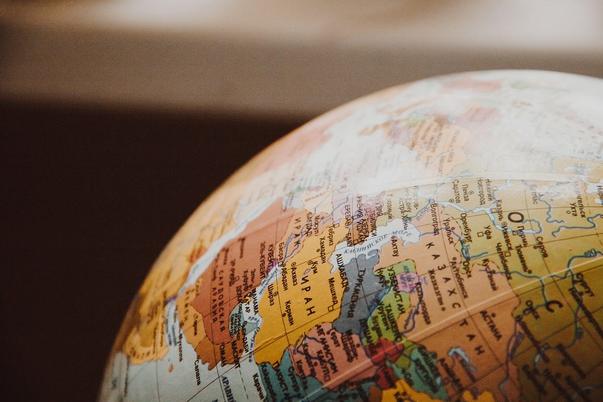 Imagining a world without borders – Drafting #22 – Medium
