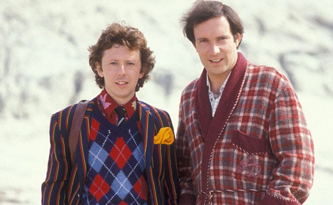 Ford Prefect and Beyond: The Hitchhiker’s Guide to Minimalist Travel