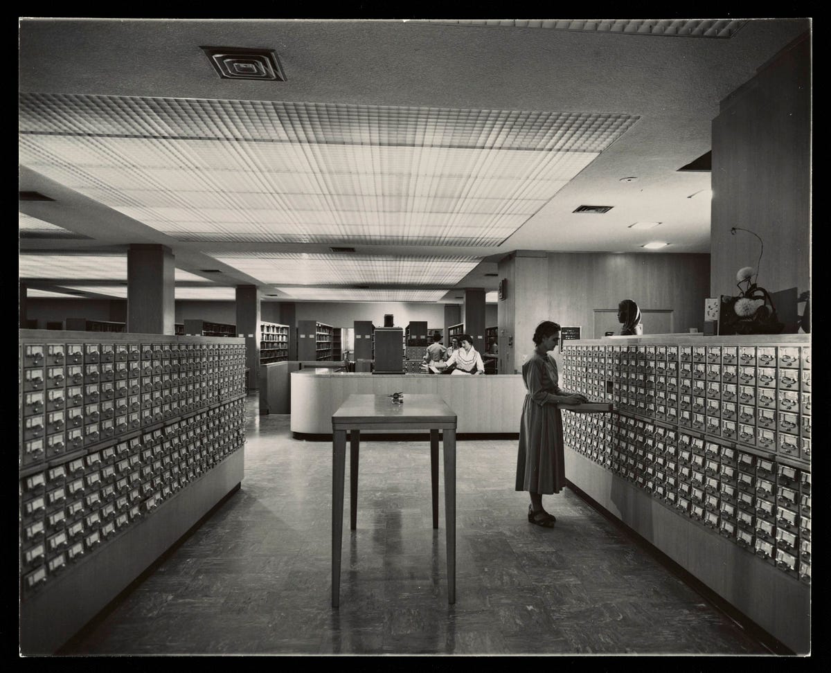 Five Mid-Century Modern Library Buildings That Will Make You Swoon!