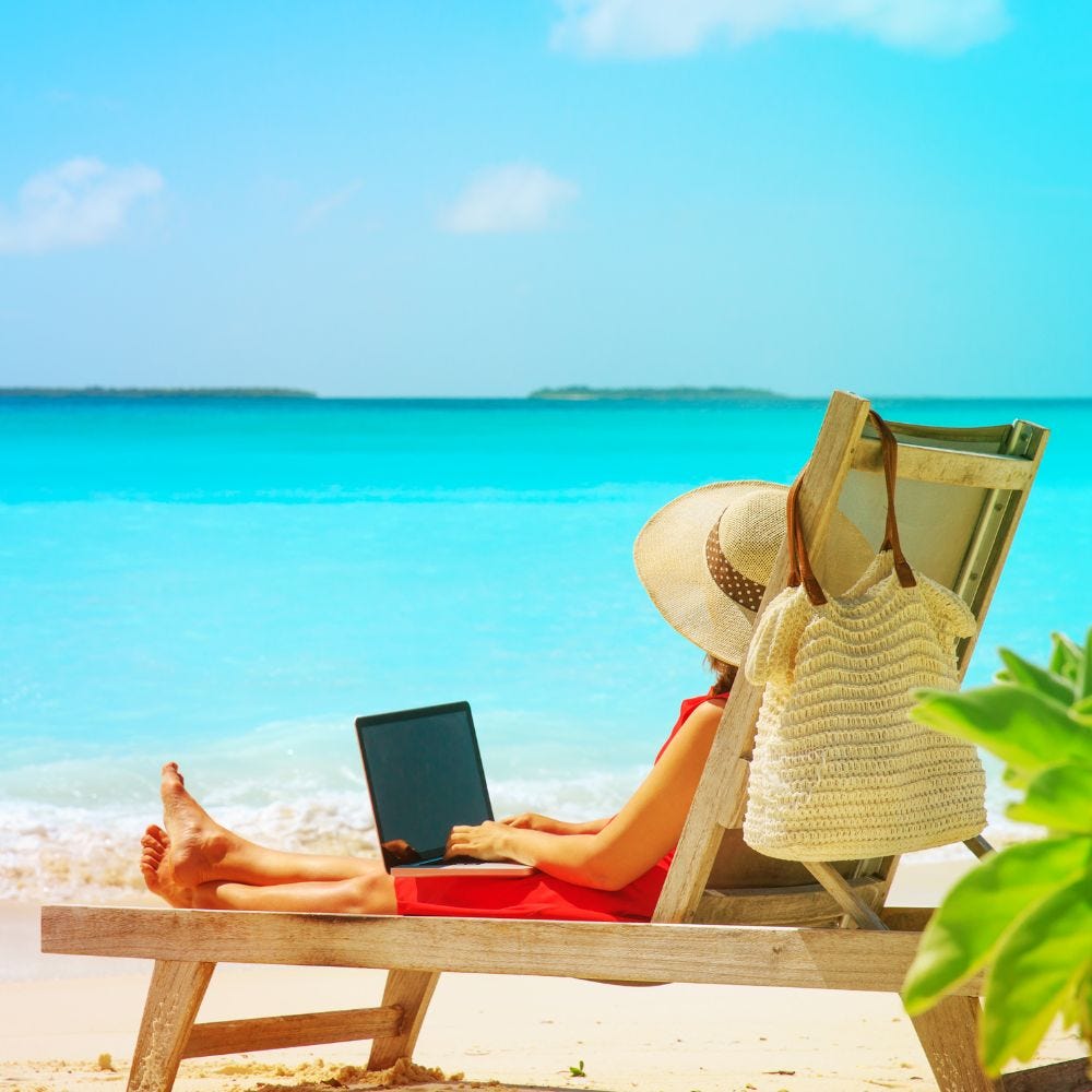Digital Nomad Interviews - Medium