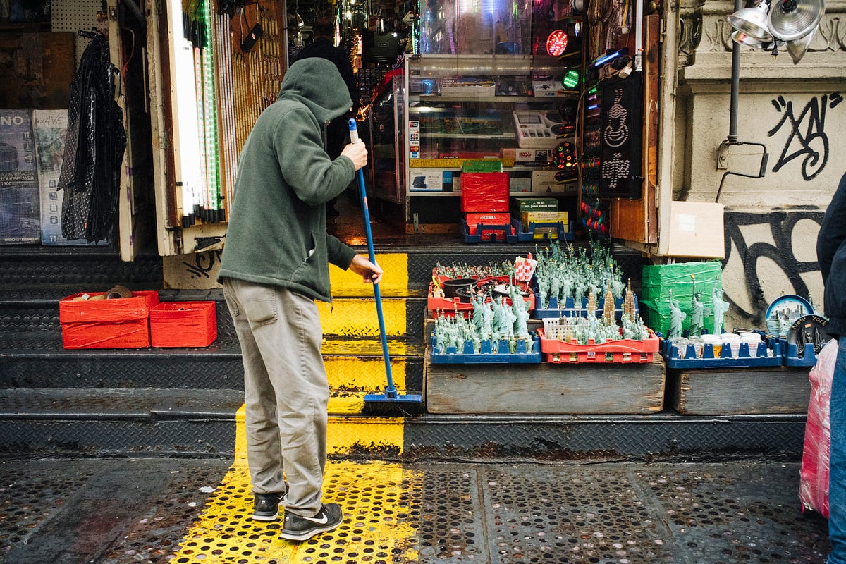 A Walk In Lower Manhattan – Shourya Ray