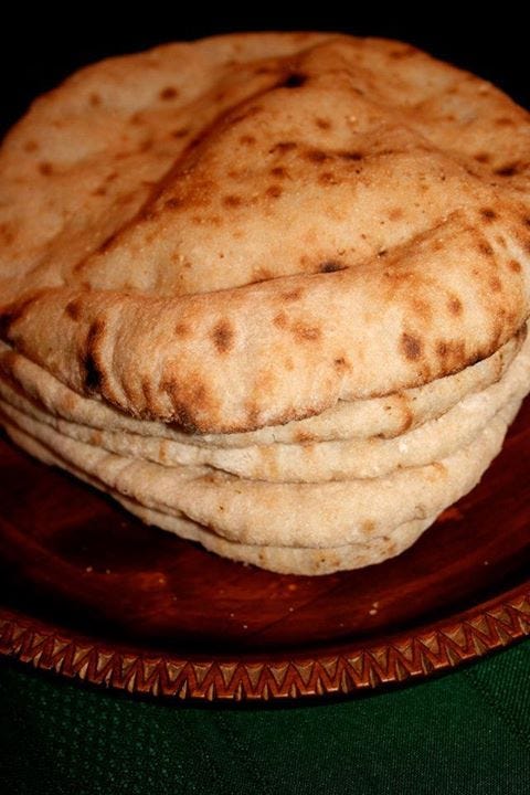 The edible utensil, Egyptian pita bran bread – Maha's Brunch – Medium