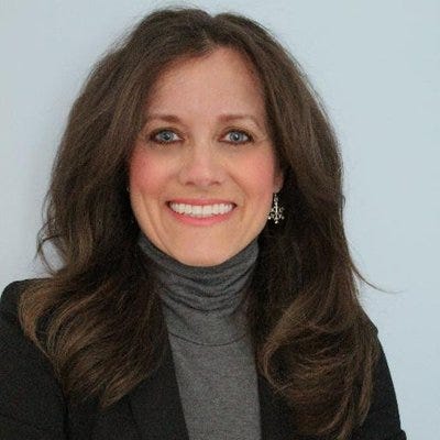 Kim Dalius - Medium