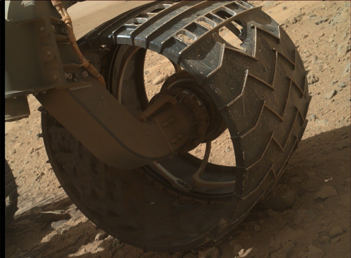 The Achilles Wheel of the Mars Curiosity Rover – Starts With A Bang ...
