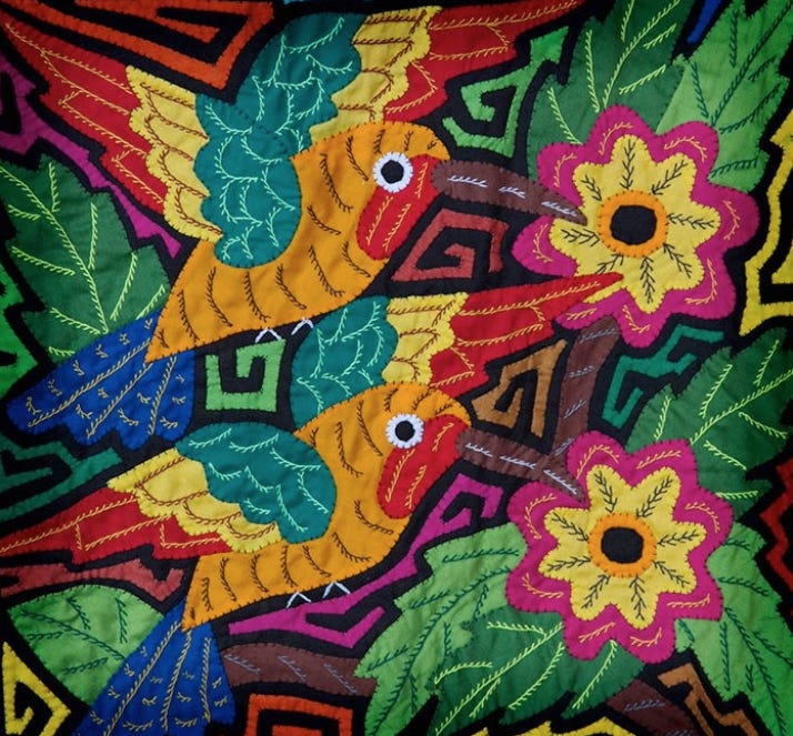 Las molas, el arte de los indígenas Kuna de Panamá.