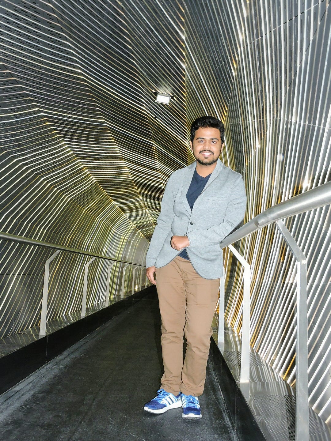 Clinton Fernandes – Medium