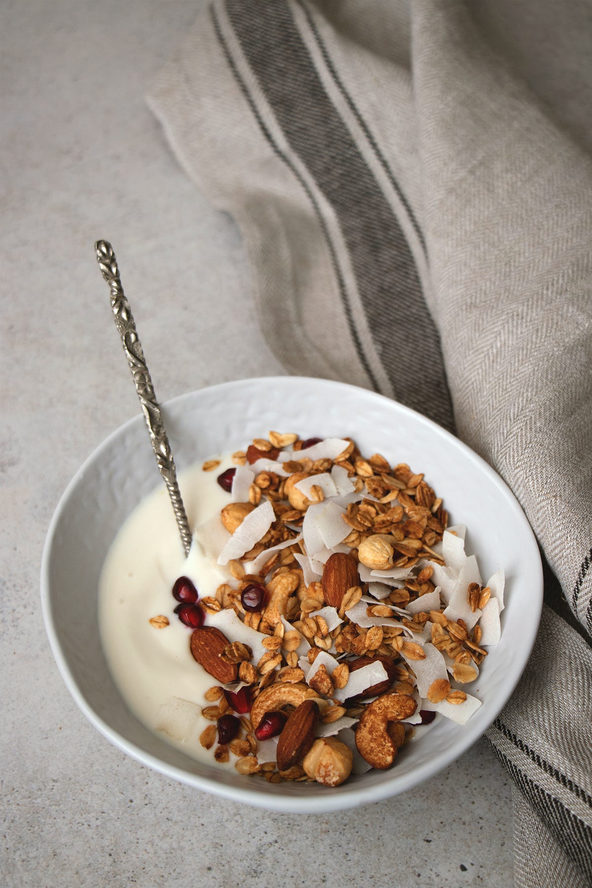Pure Granola Nuts and All – Medium
