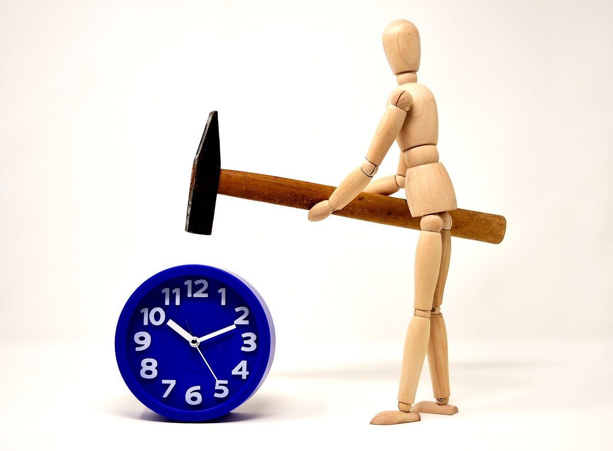 7 Time-wasters That Kill Your Productivity (and Their Solutions)