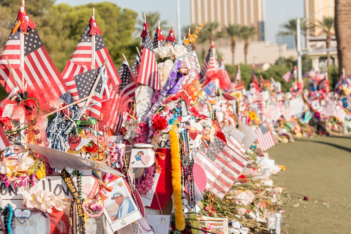 58 Photos Of The Route 91 Memorial – Craig Bergonzoni – Medium