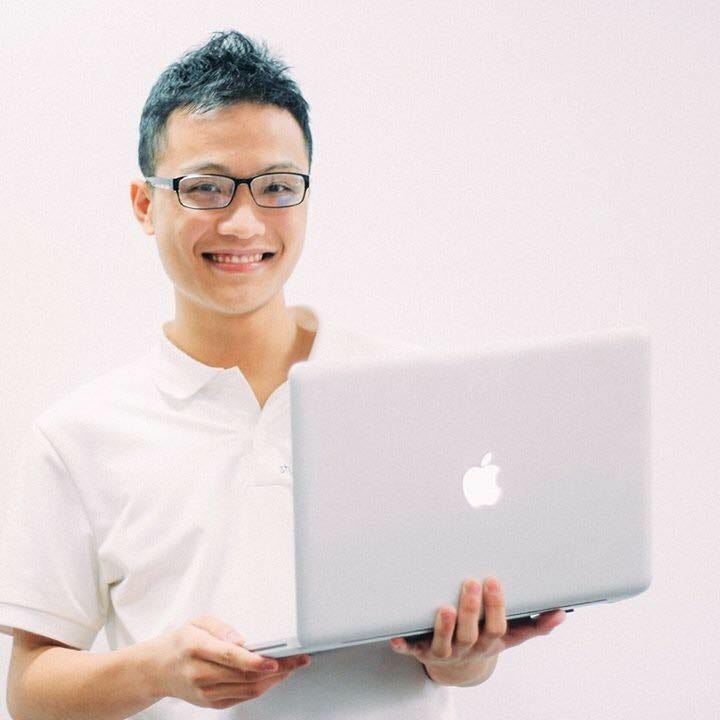 Bruce Pham – Medium