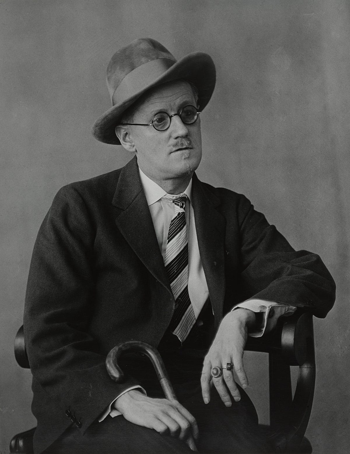 James Joyce FAQ - Medium