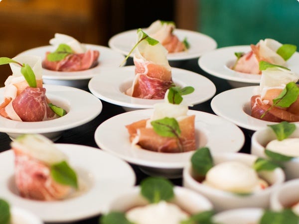 THE FOOD TASTER - Medium