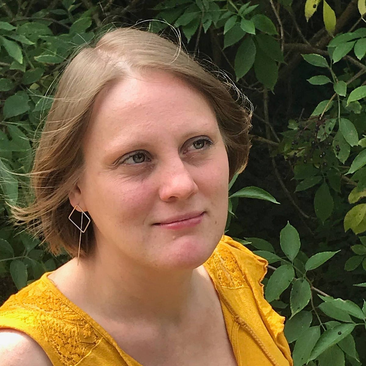 Valerie-l – Medium