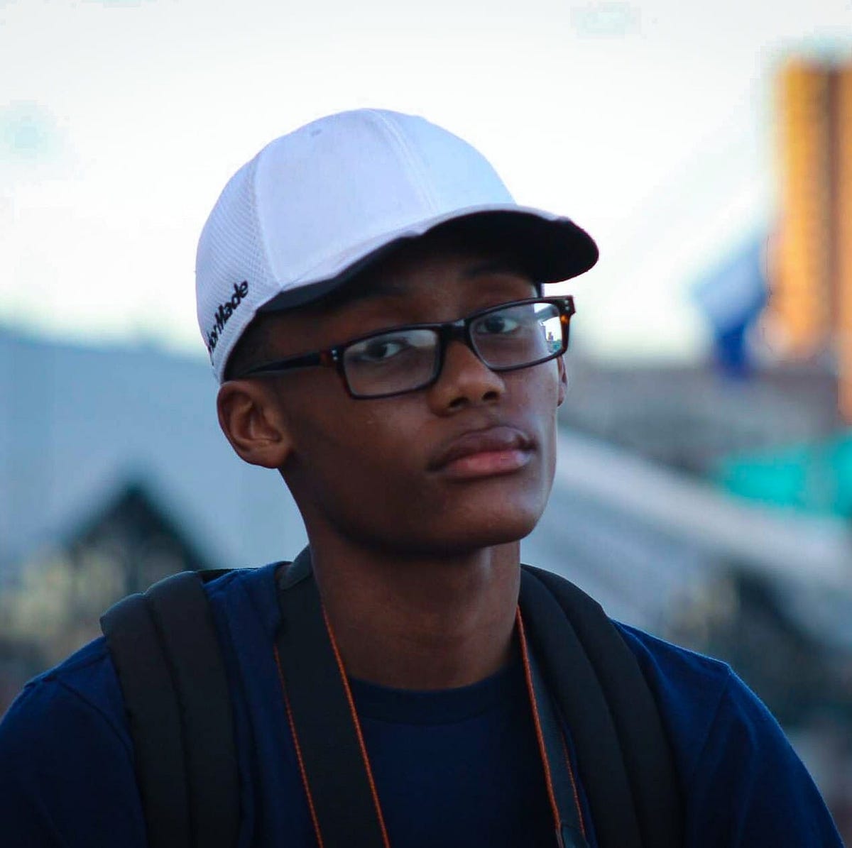 Aziz Booker - Medium