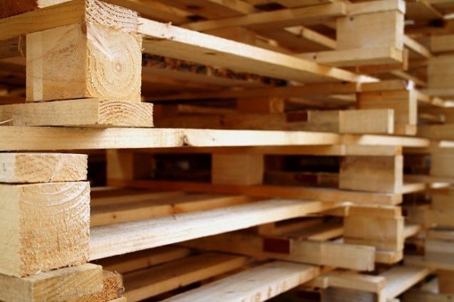 Top Tips for Handling and Storing Timber Pallets Safely