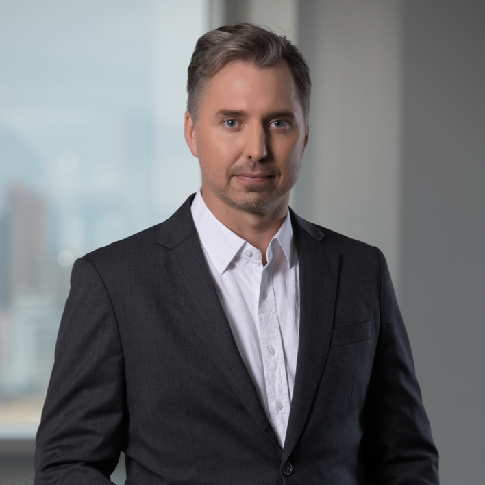Hugh Madden – Medium