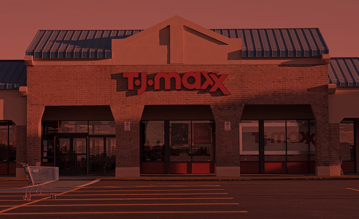 The Myth of the “Maxxinista” – The Workroom – Medium