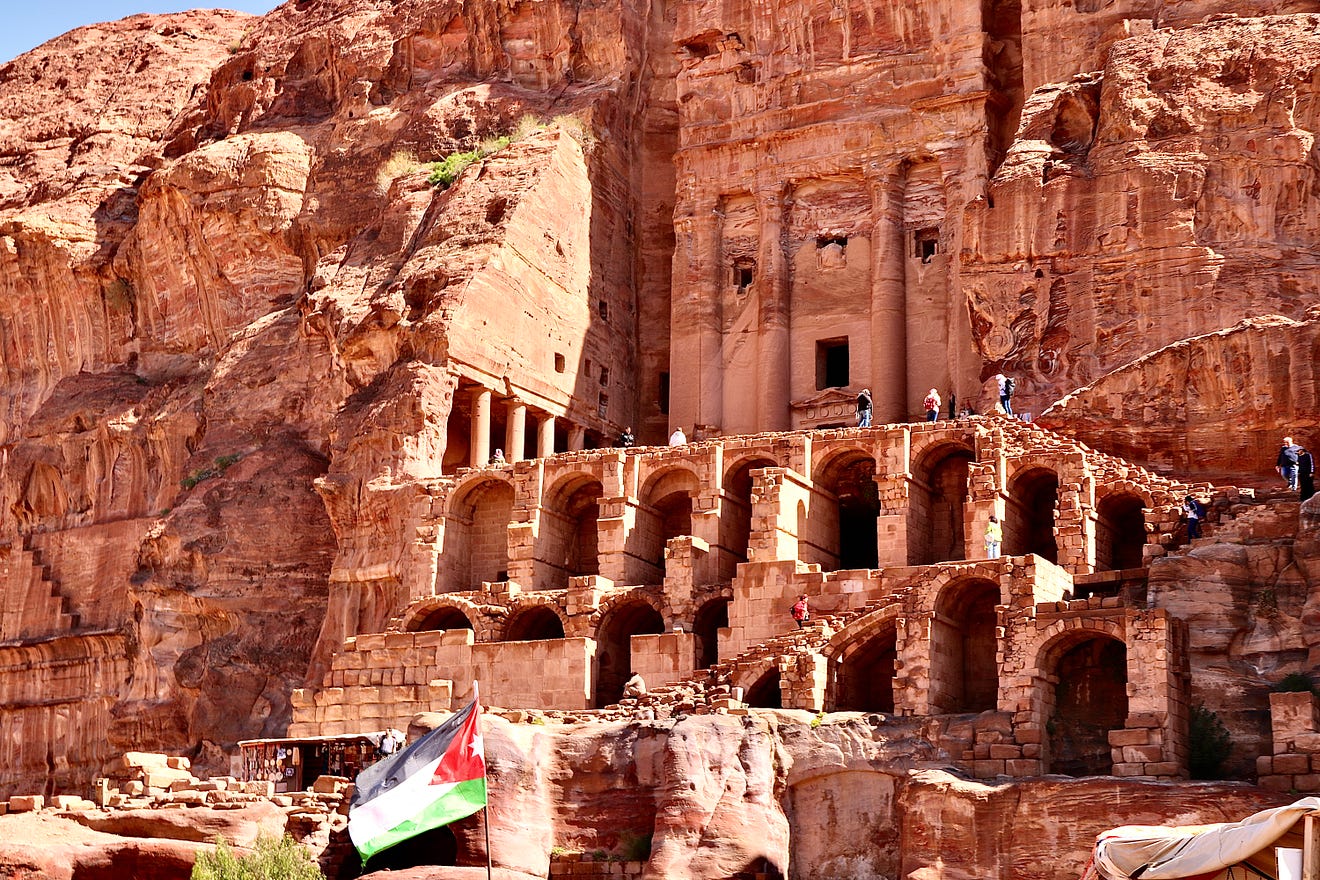 Petra: The Gem of the Ancient World - WhatWhyHow.Net