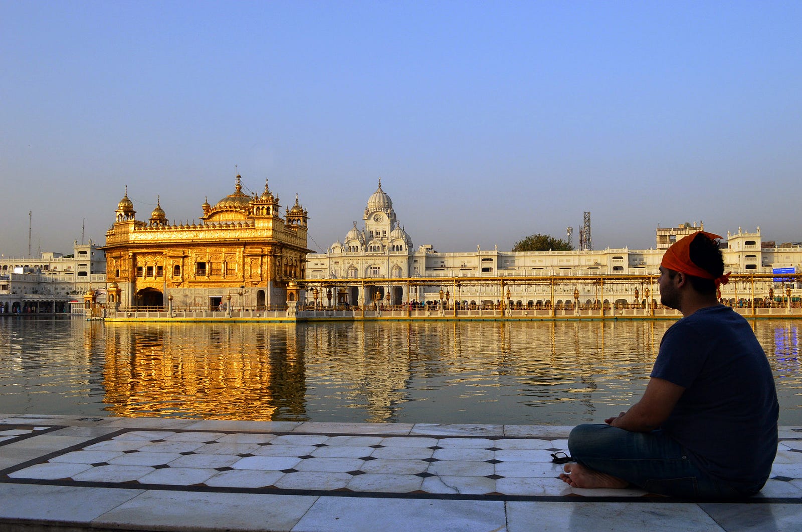 Sunrise Visit to Amritsar’s Golden Temple – Miri Lopez – Medium