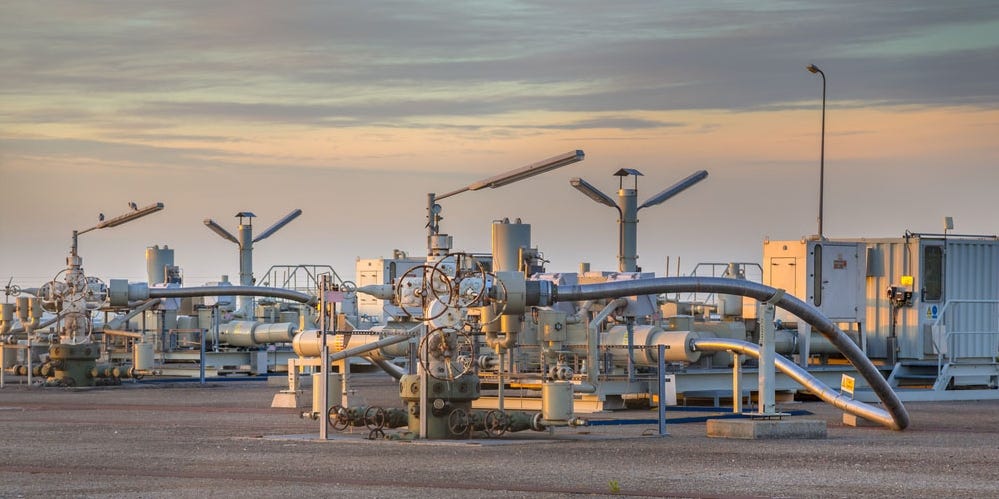 Dutch to close EU’s biggest gas field to limit tremors