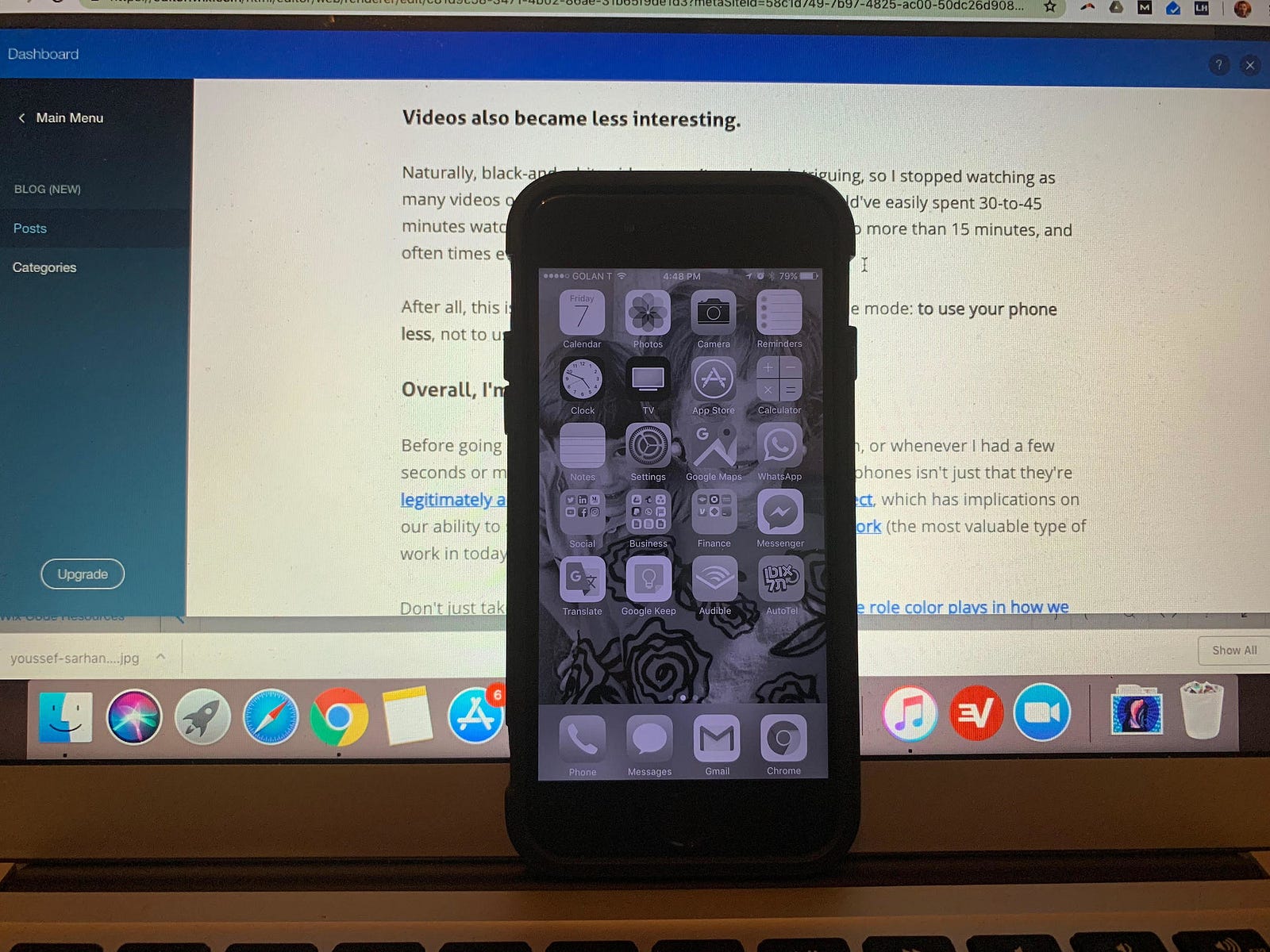 Experiment: I put my iPhone in grayscale mode. – Josh Hoffman – Medium