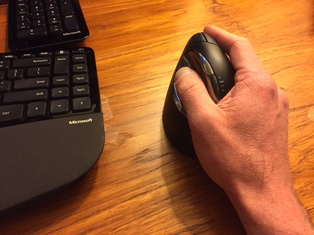 Some Tips To Avoid Wrist & Hand Pain While Typing – Monroe Mann – Medium
