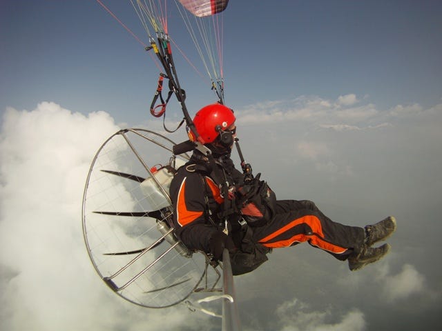 The Ultimate Guide to Training for Paramotoring and Paragliding